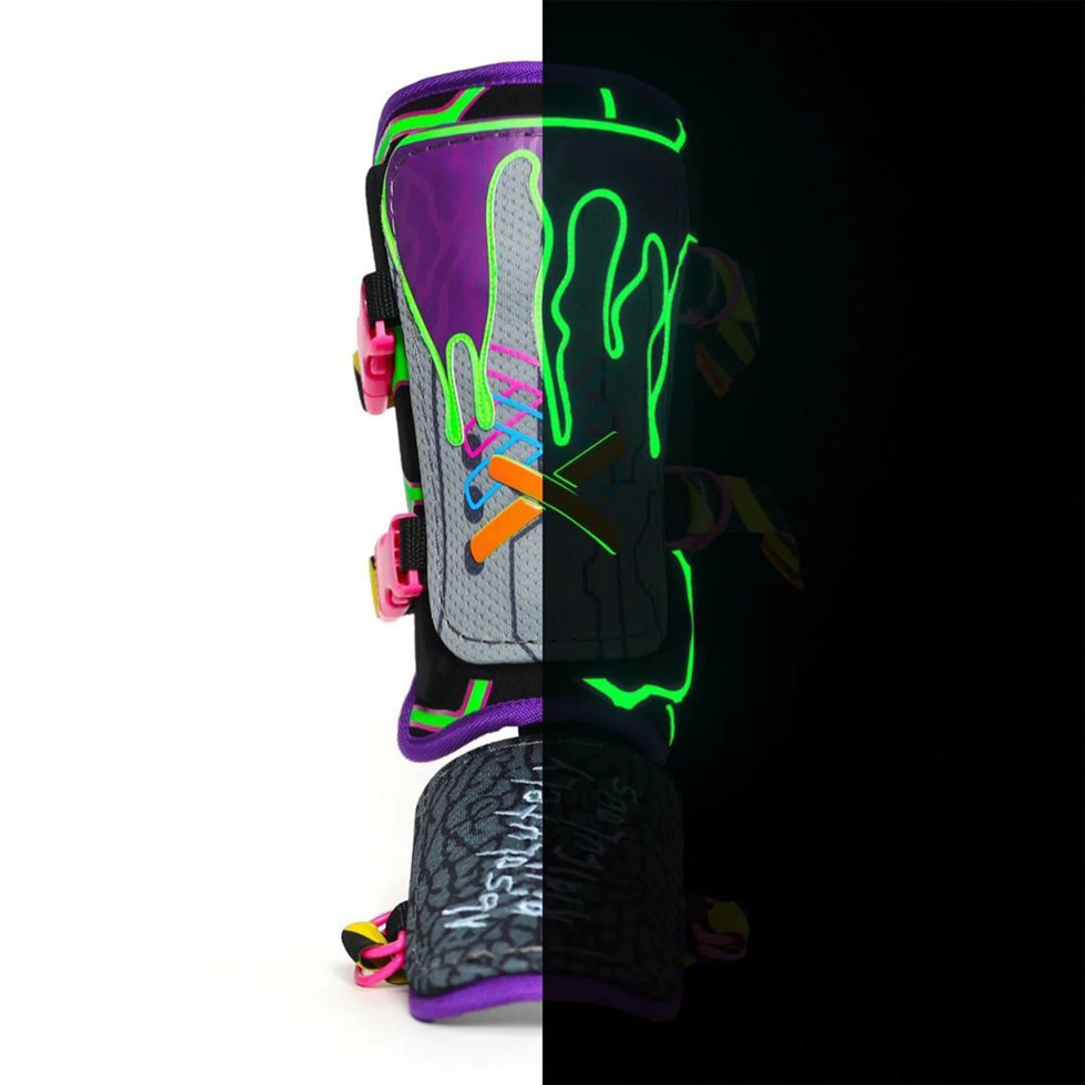 ARiA Out of This World Leg Guard || Absolutely Ridiculous Innovations ...